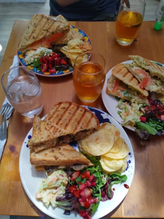 Sundowners Vegetarian Restaurant | Be Veganism